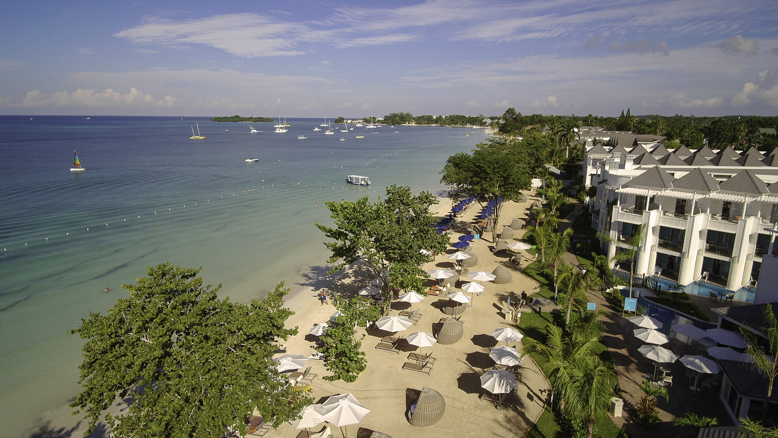 Azul Beach Resort Negril Weddings | Beach Bridal Vacations